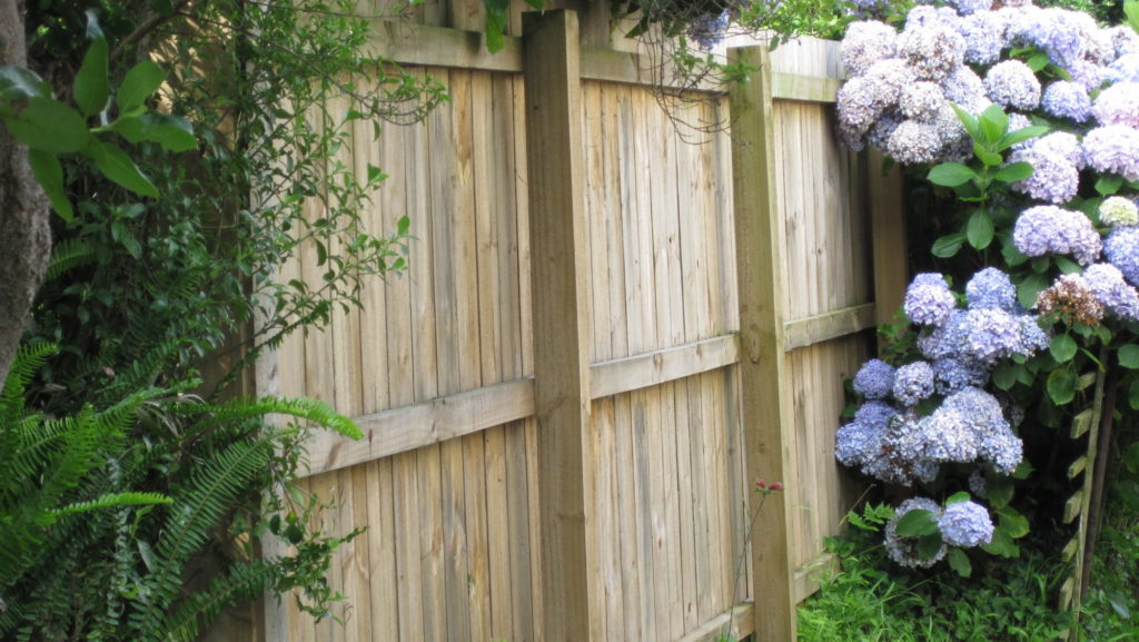 Best wooden fences – NZ FENCES